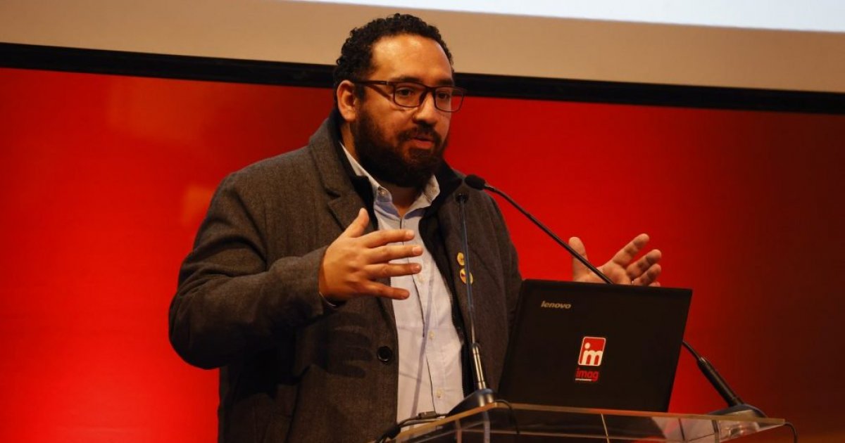 Tras fallido nombramiento: Nicolás Cataldo (PC) llega a La Moneda como ...